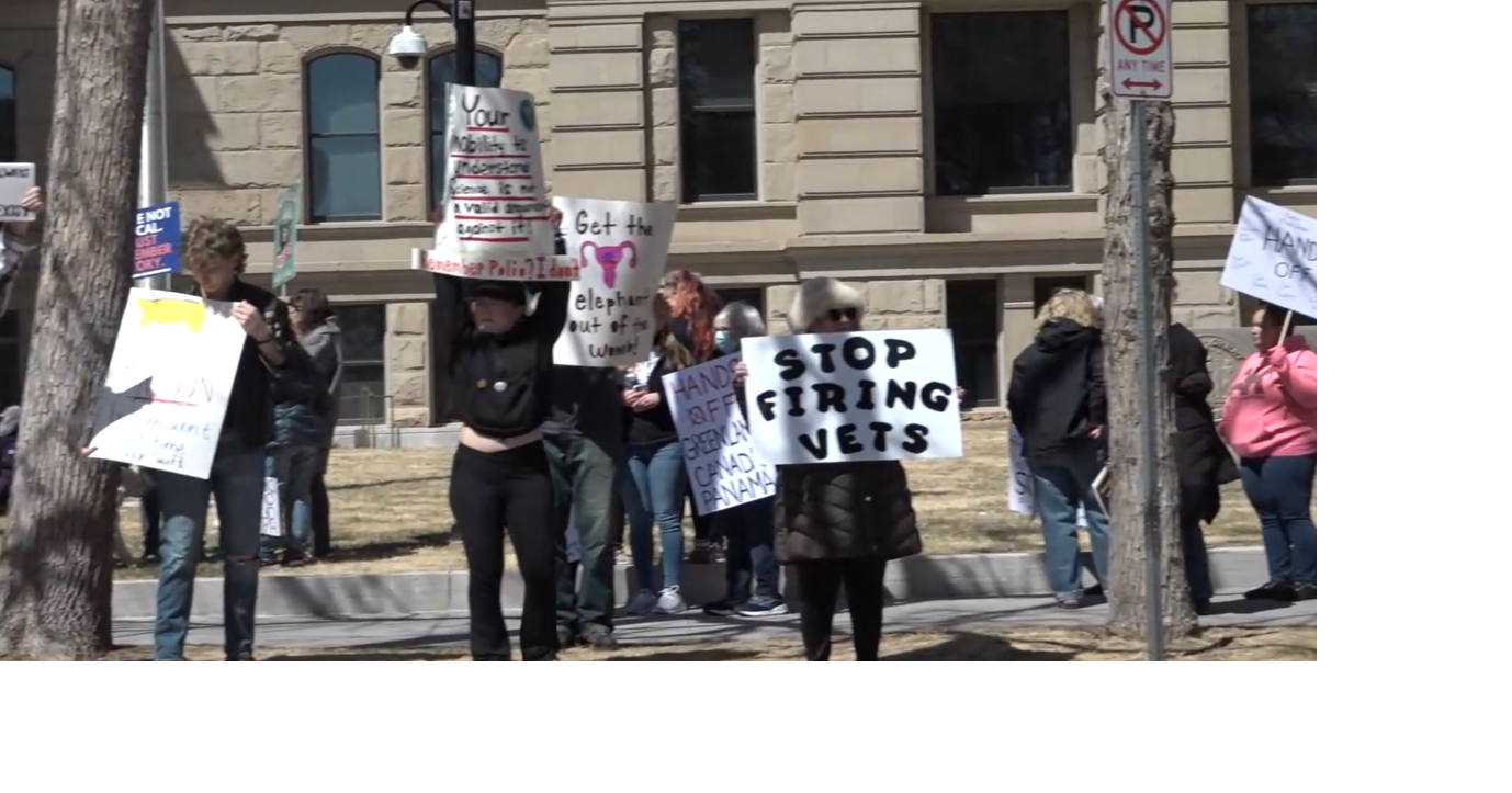 Hands OFF! Rally at Cheyenne Capitol draws in hundreds | News ...