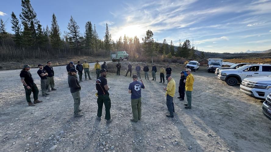 Pack Trail Fire expected to be active today; Firefighters working to ...