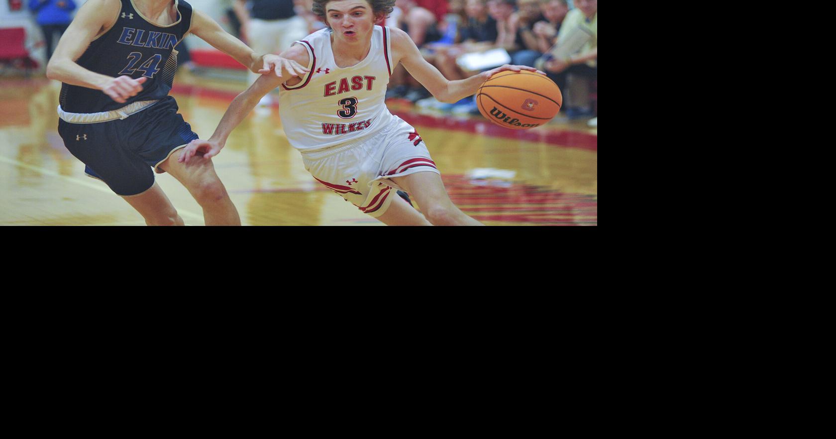 Cardinals pull away late, sweep Elkin | Sports | yadkinripple.com