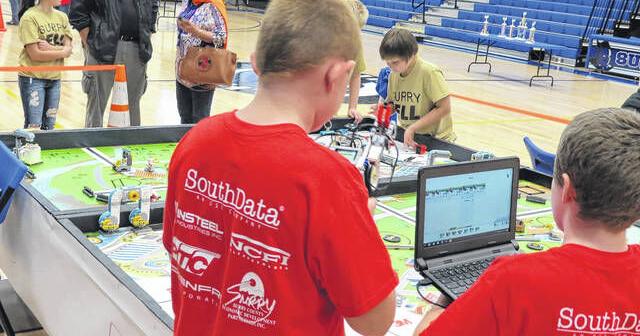 Kids build Lego robots, people skills | Local News | yadkinripple.com