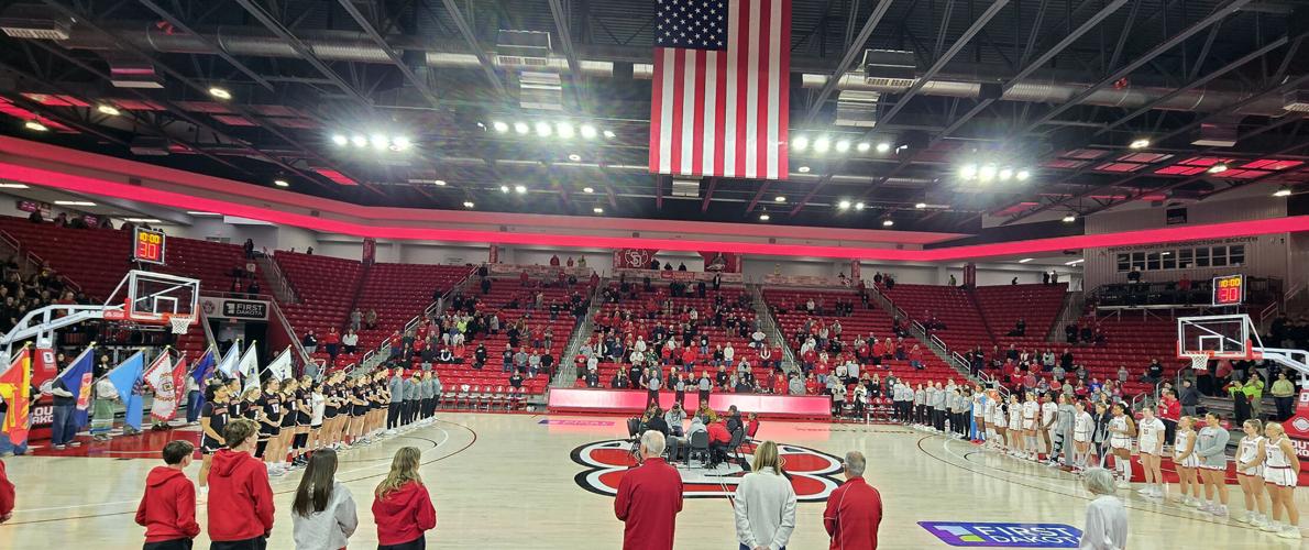 Seniors Shine As Coyotes Crush Denver | Sports | yankton.net