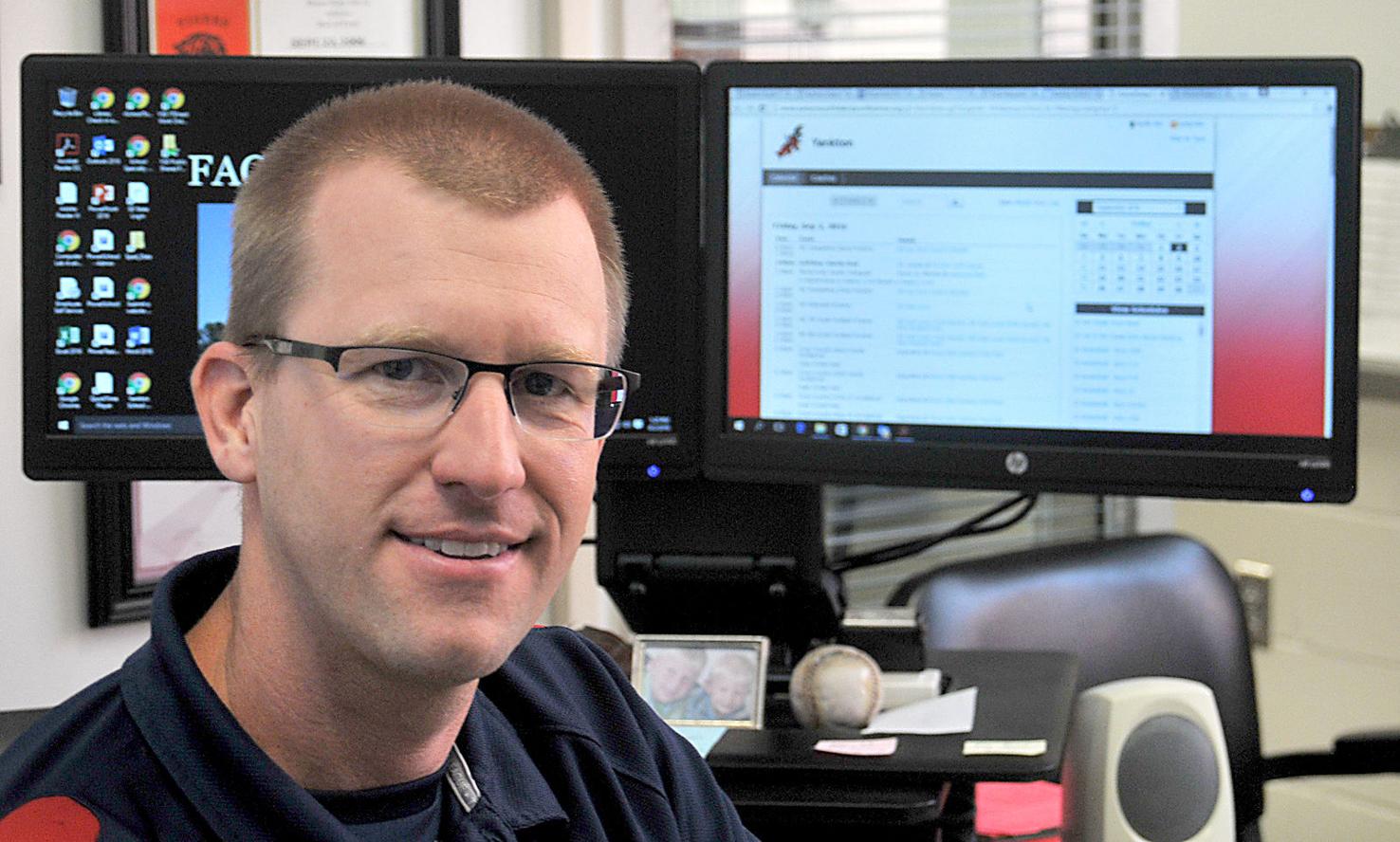 YSD Unveils App For Phones | Community | yankton.net