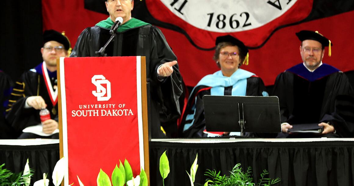 Rites Of Spring: Thompson Urges USD Grads To Positively Change Lives ...