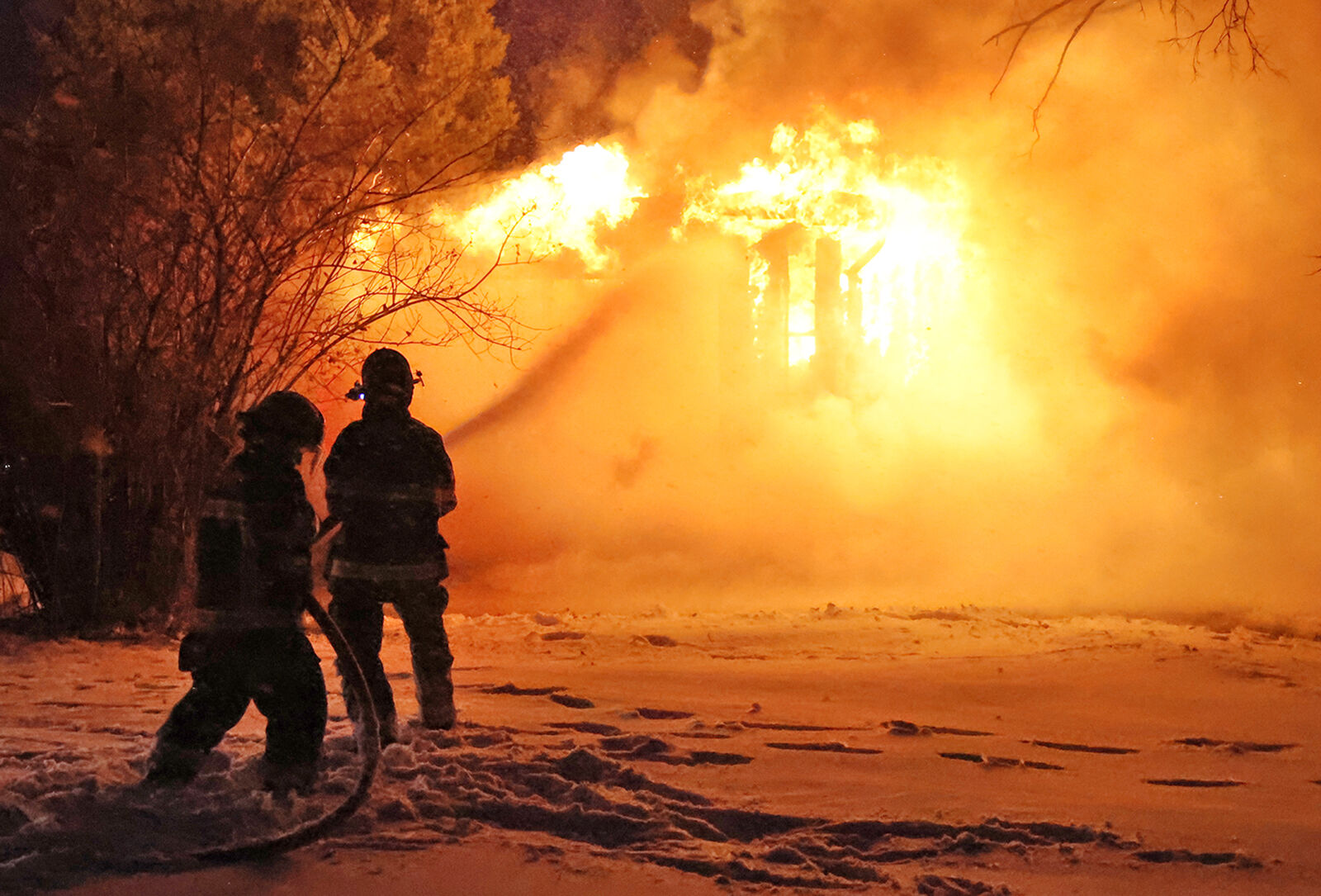 Sunday Fire Destroys Rural Yankton Home | Community | yankton.net