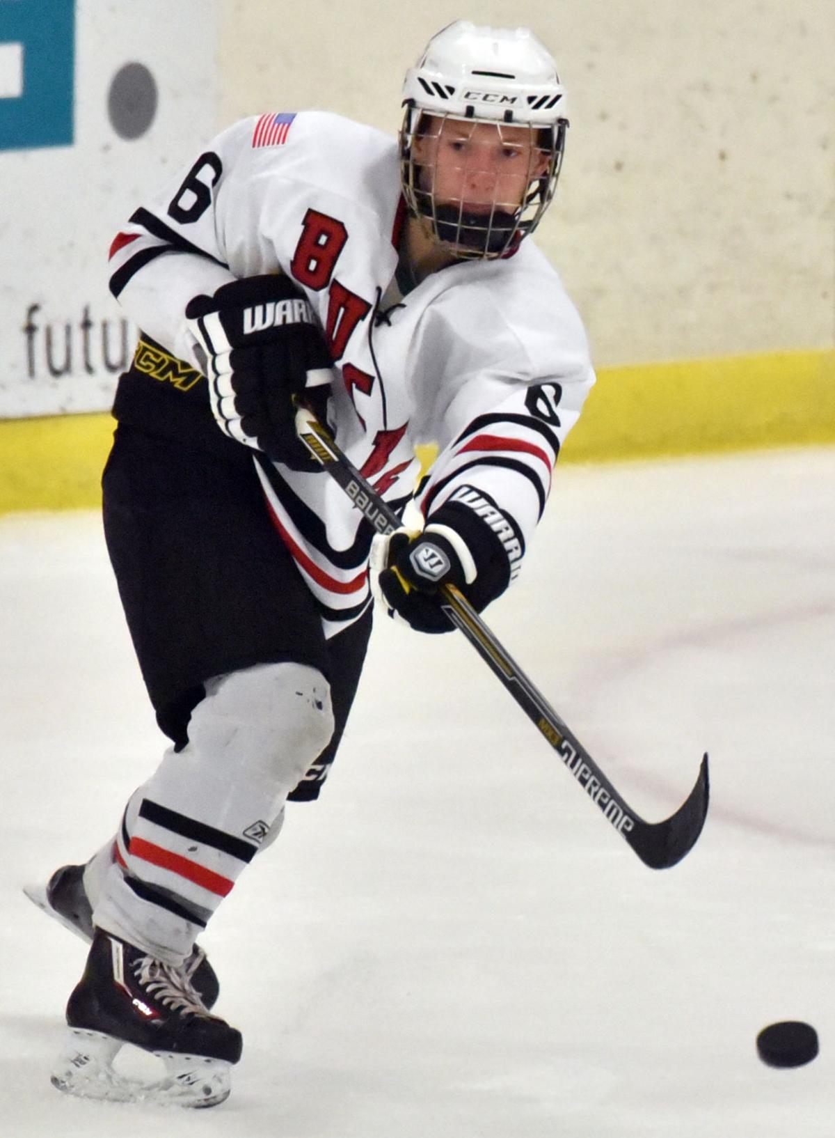Hockey: Bucks Rally Past Mammoths | Sports | yankton.net