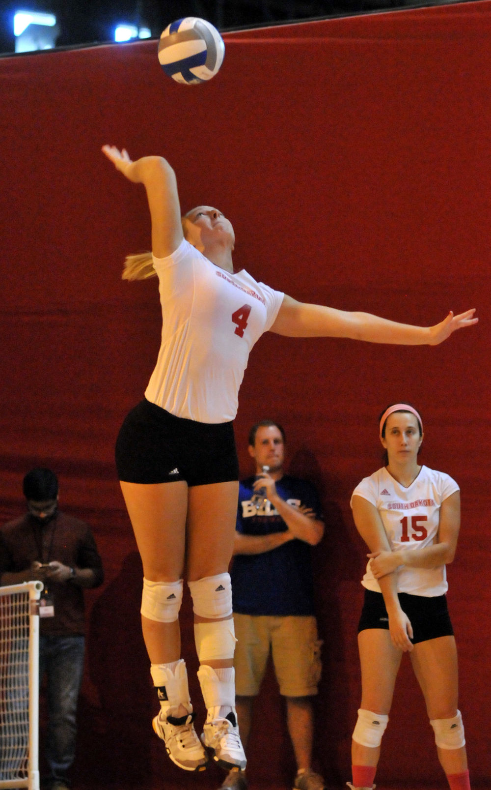 USD Sweeps Omaha | Sports | yankton.net