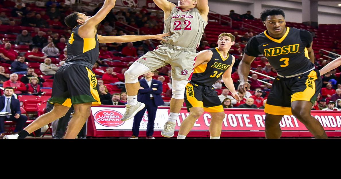 First Half Slump Sinks Coyotes | Sports | yankton.net