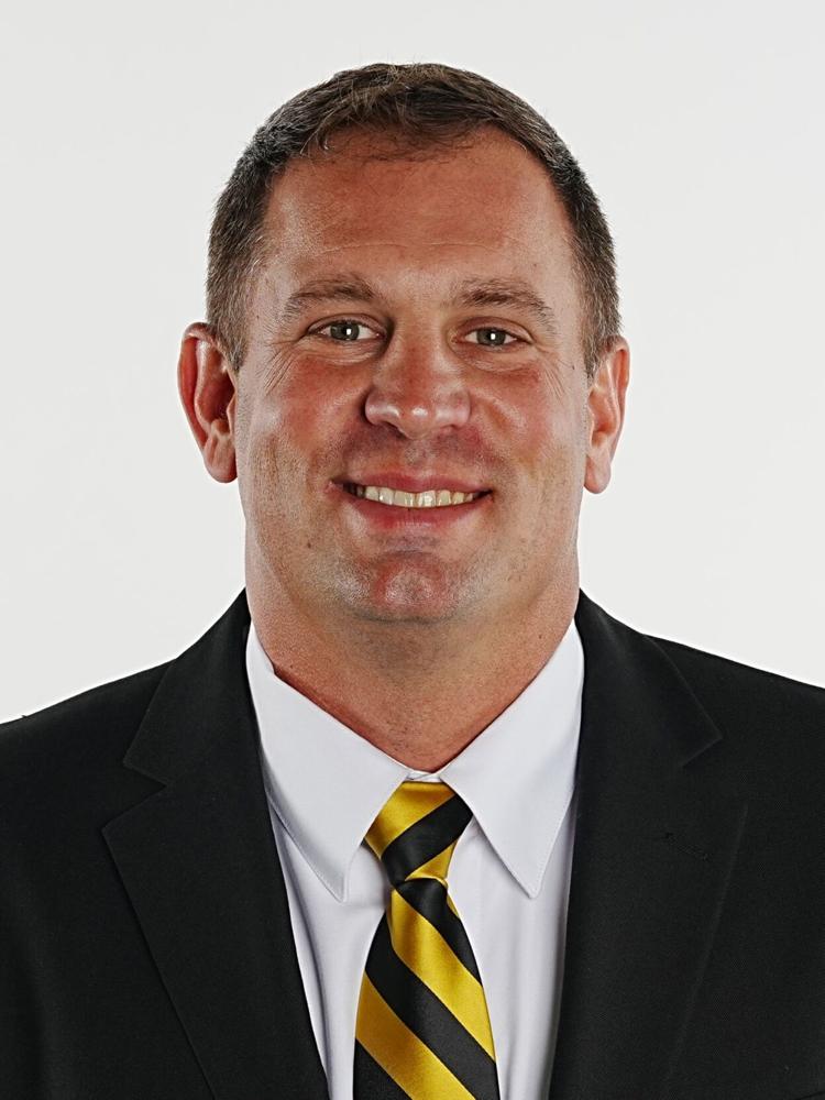 Jackson Returns To SDSU, Named Head Football Coach | Sports | yankton.net