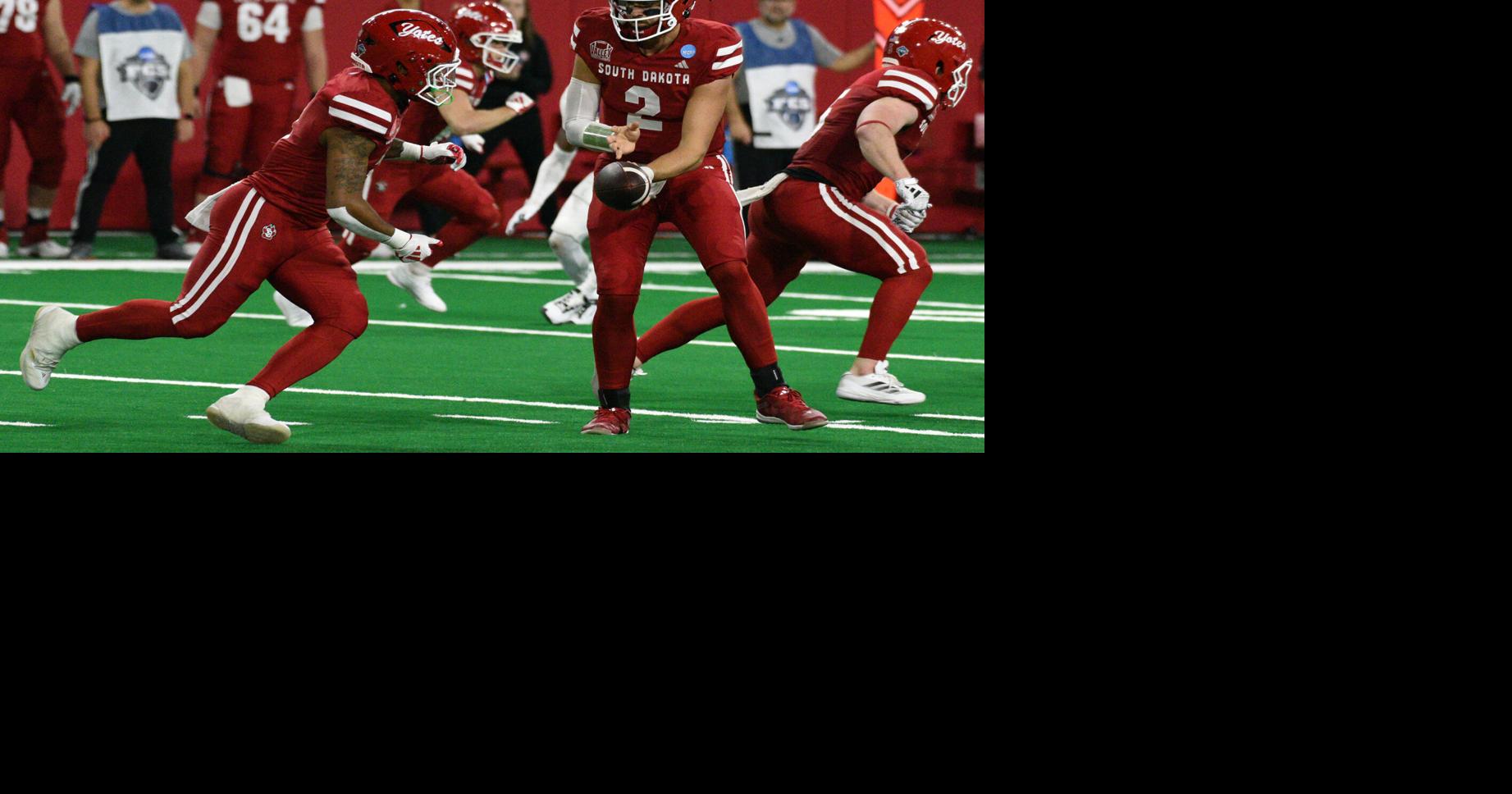 Five Coyotes Named To STATS Preseason Teams | Sports | yankton.net