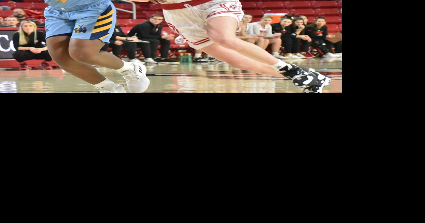 Coyote Women Excited To Compete On Court In 2023-24 | Sports | yankton.net