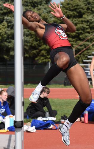 Track & Field: MMU, USD Shine At Twilight Meet | Sports | yankton.net