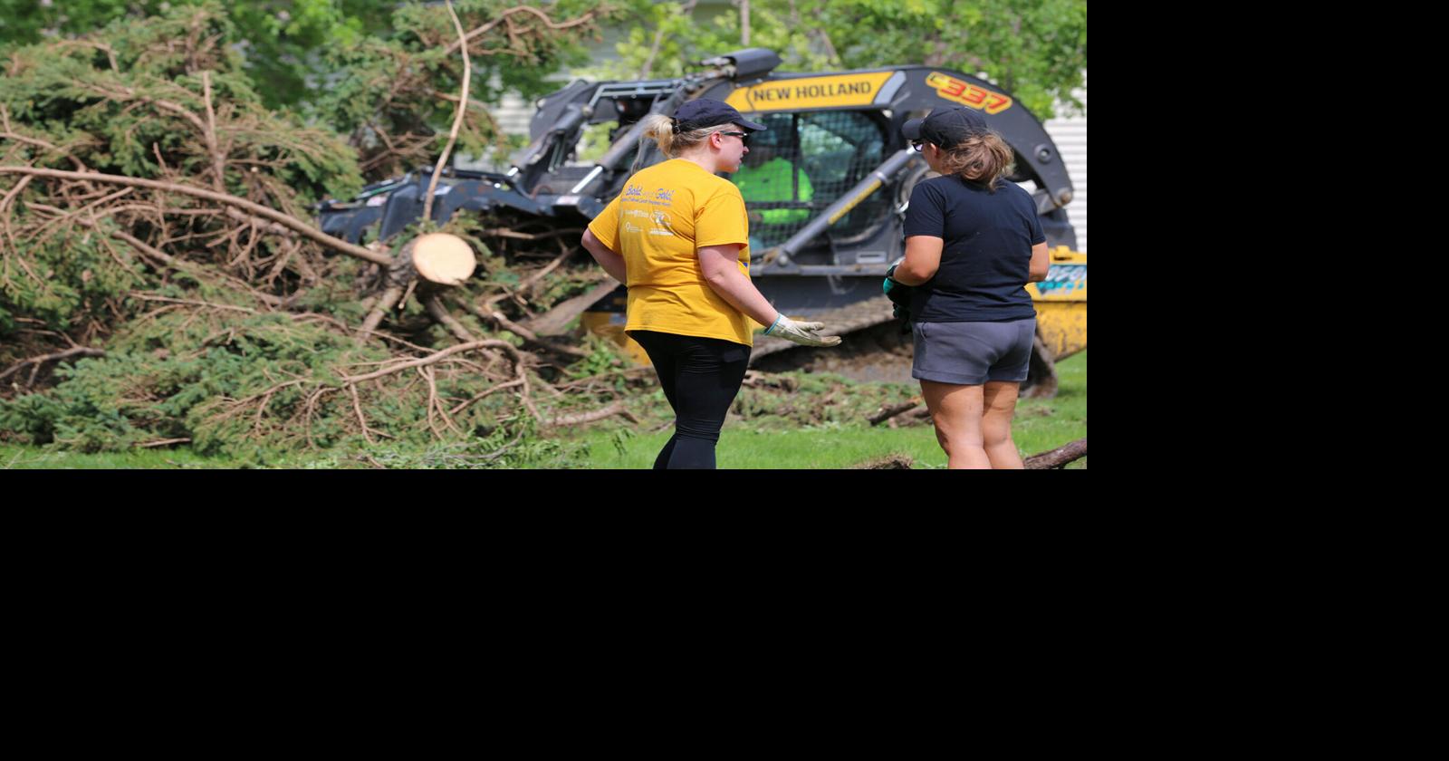 Extreme Damage From Powerful Wind Brings State Response To Highmore ...