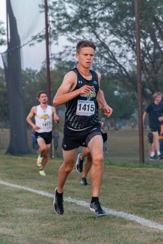 Noecker Setting The Pace For SDSU Men | Sports | yankton.net
