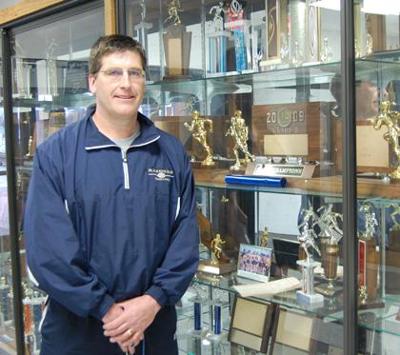 Proud Tiger: Buffington Honored By DWU | Archives | yankton.net