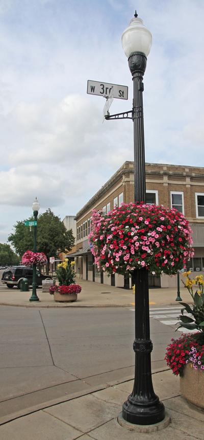 Yankton Decides To Define Downtown With New Color Scheme | Community ...