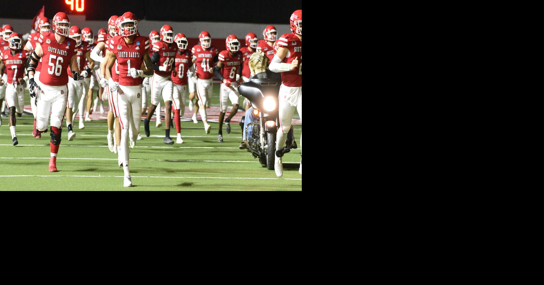 Triplett Sees Similarities Between His Teams, Current USD Football ...