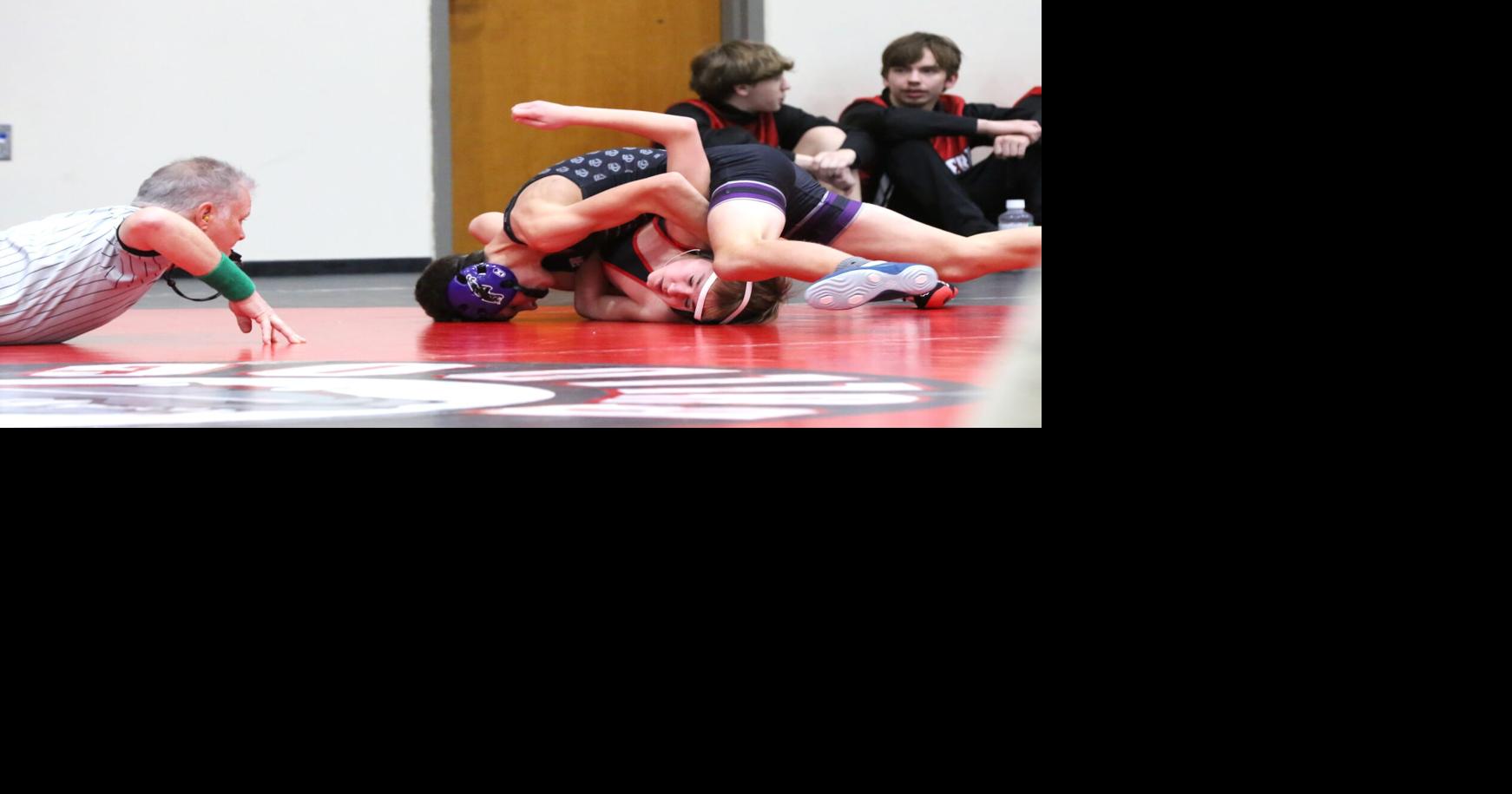 EMF hosts Bob Arehart Wrestling Invite