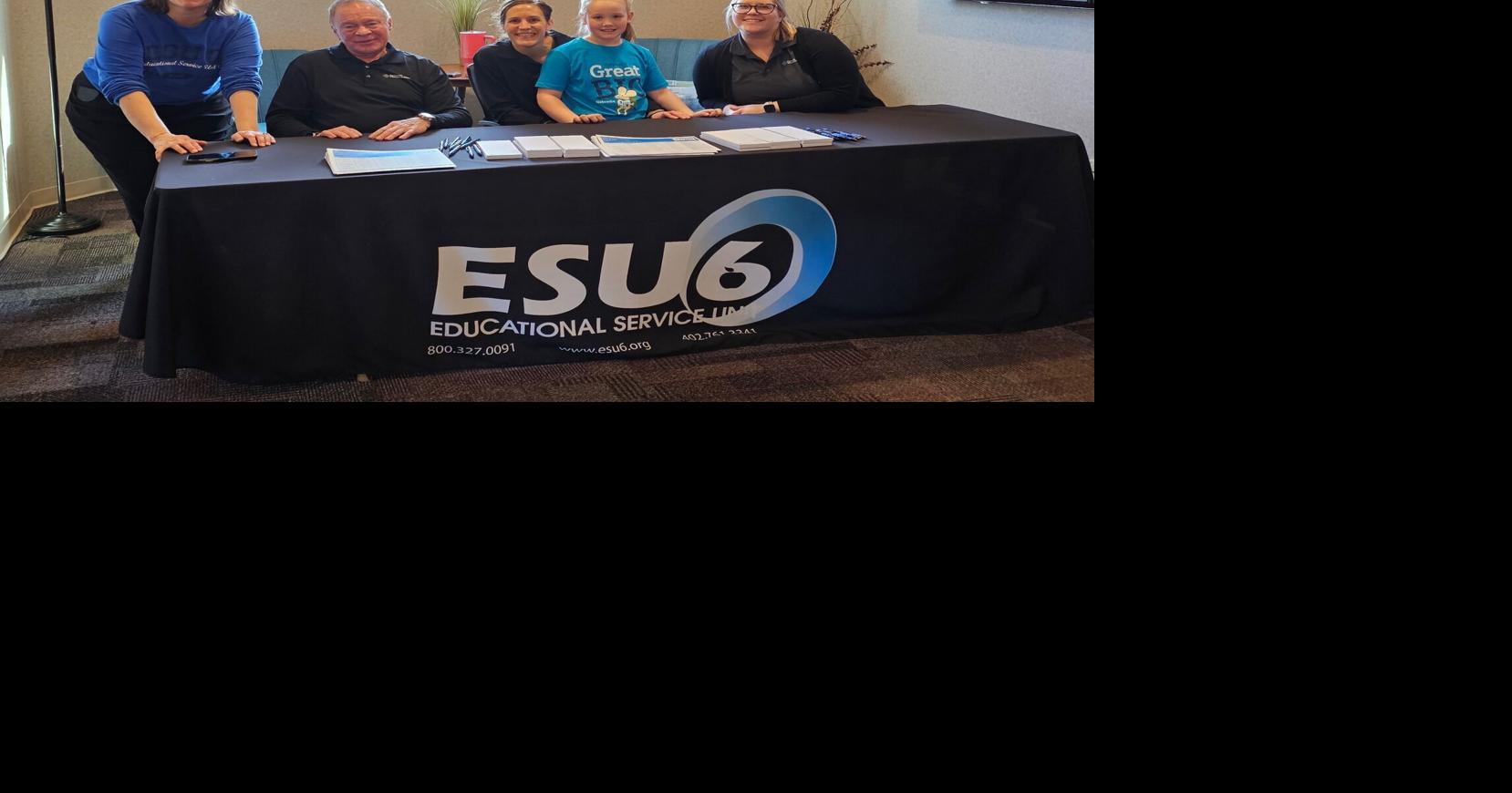 ESU 6 families gather for Community Agency Night