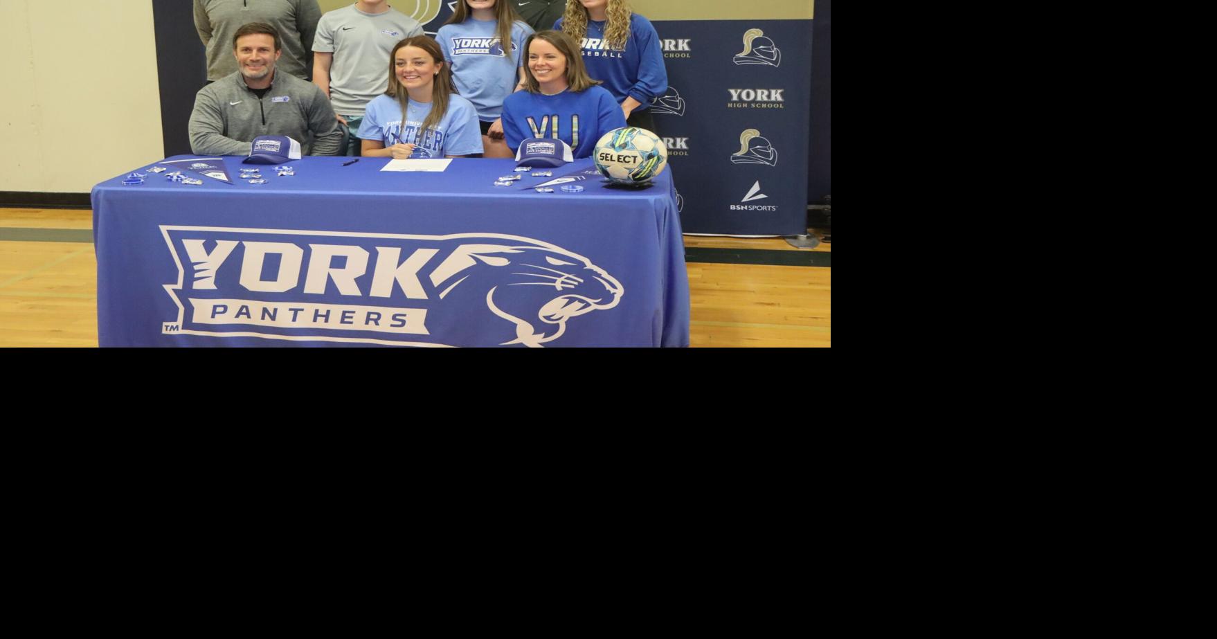 Reynolds continues family connection with Panthers