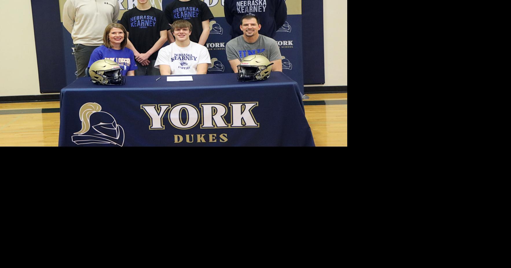 Seth Erickson fulfills childhood dream, signs with UNK football