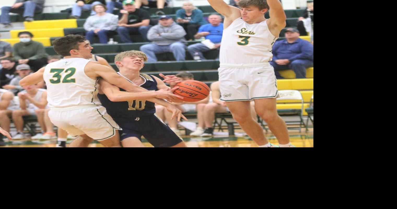 York boys battle for four quarters before falling to the Stars