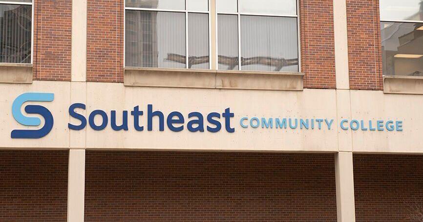 Southeast Community College shares dean's, graduation lists