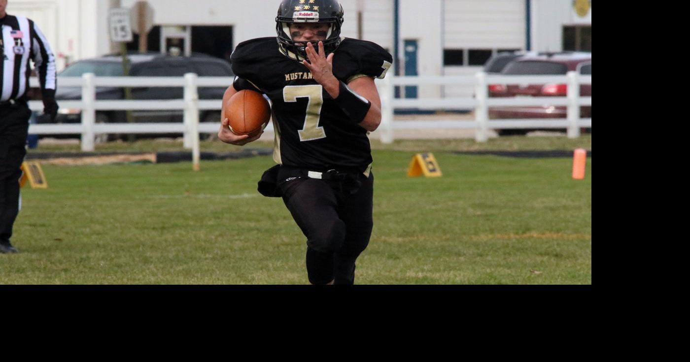 McCool Junction's Dana Hobbs named Six-Man Offensive Player of the Year