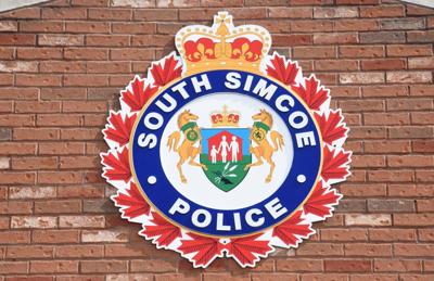 South Simcoe police warn of 'broken phone scam' circulating Bradford ...