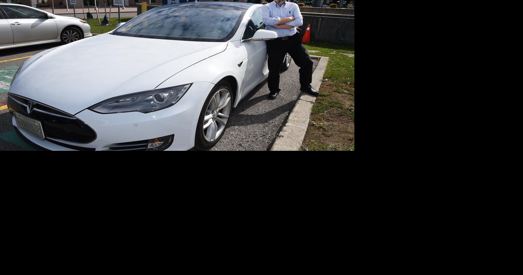 Aviva opens Markham location with Tesla test drives for employees