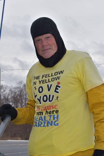 Nova Scotian runs through York Region on way across Canada