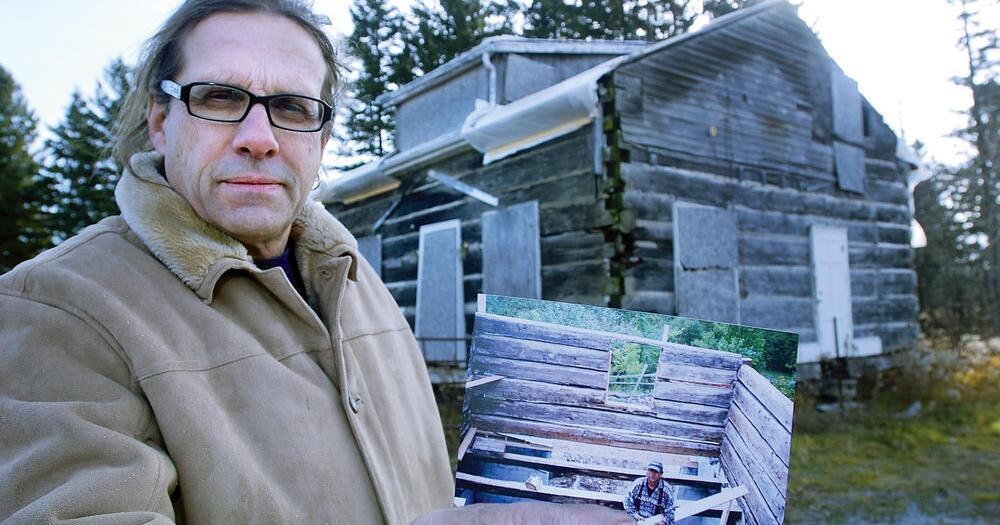 Petch house salvageable: carpenter