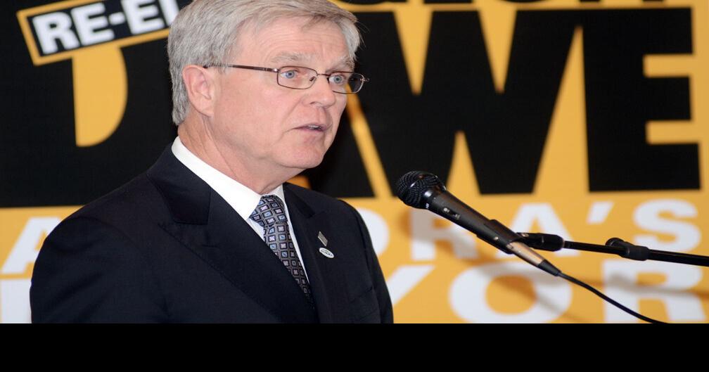 Aurora Mayor Geoff Dawe kicks off re-election campaign