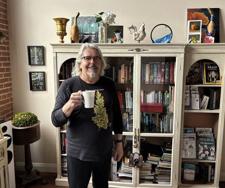Swiss writer pens daily 5 a.m. blog from his Newmarket home