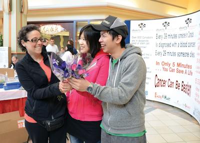 Grateful bone marrow recipient pays it forward