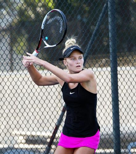 Markham teen scores first professional tennis triumph in Cancun