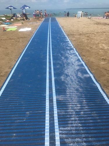 Mobi-Mat rollout makes De La Salle Georgina's first accessible beach