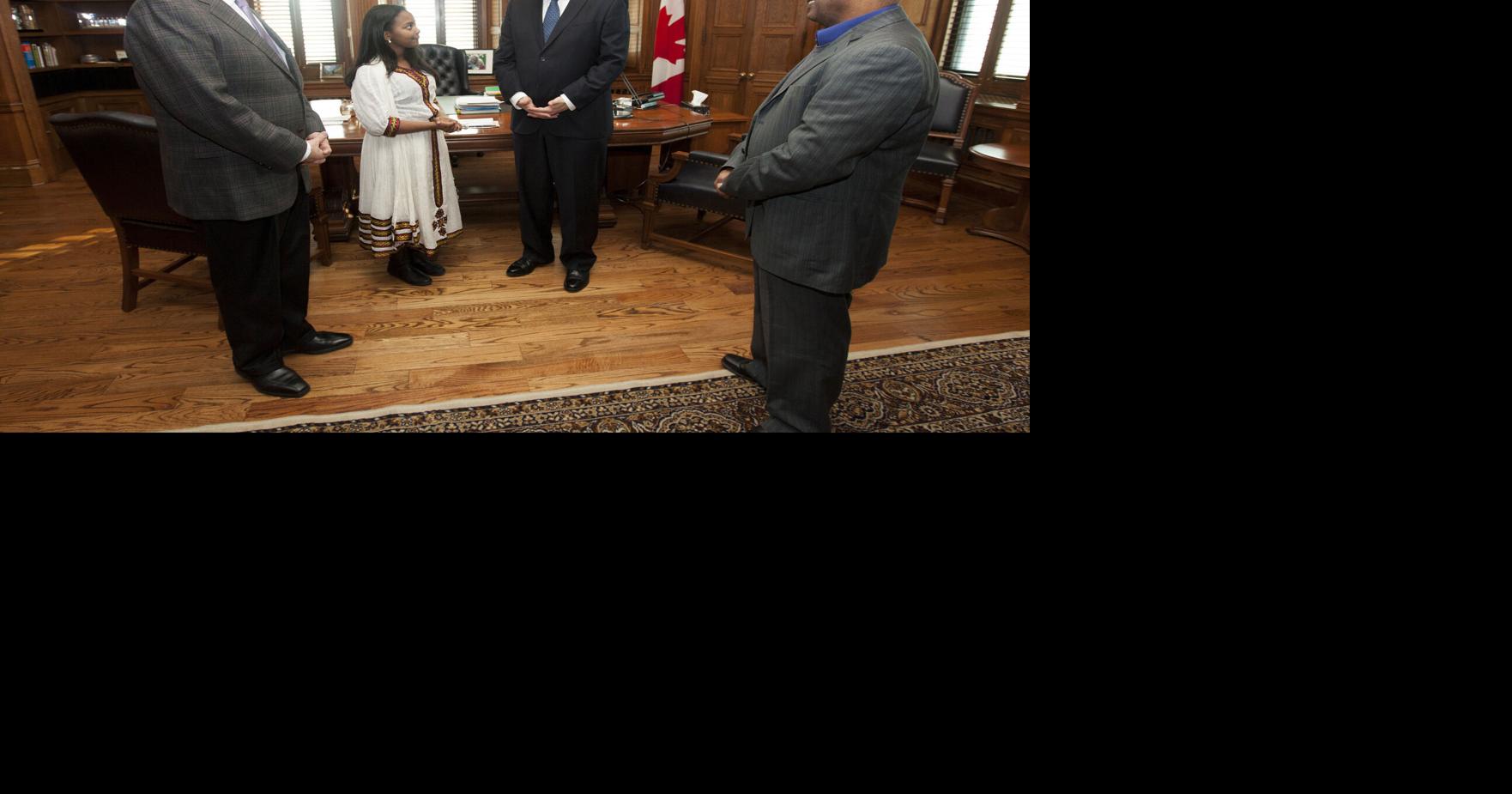 Vaughan teen's philanthropy lands her meeting with Harper