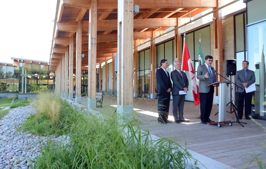 New facilities make Oak Ridges town’s jewel