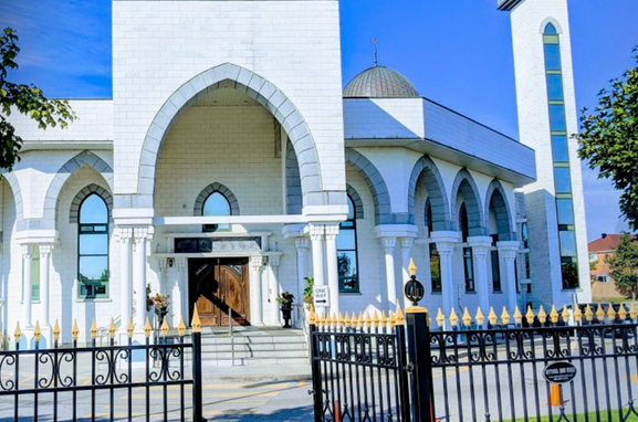 UPDATE: Man allegedly tried to run over worshippers at Markham mosque ...