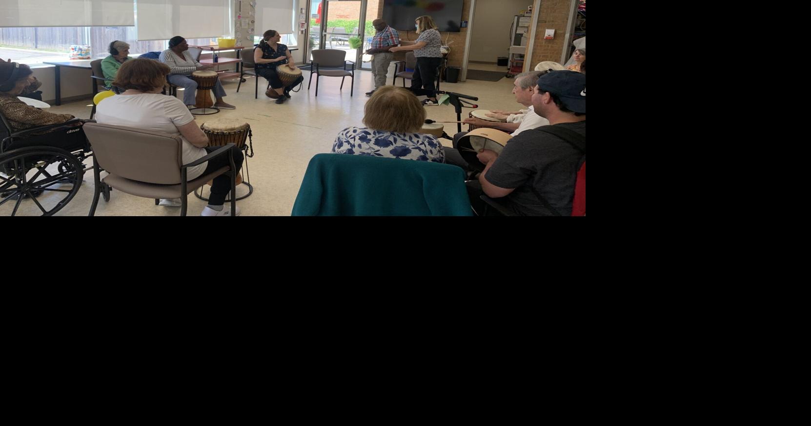 Maple Health Centre invites seniors to adult day program