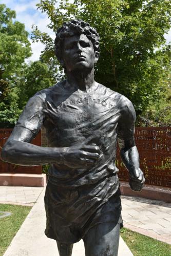 Book about Canadian hero Terry Fox launches in Richmond Hill