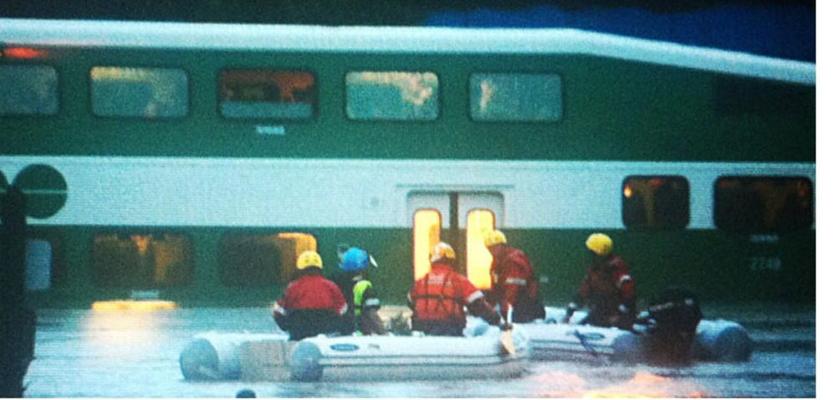 Flooding creates commuter nightmare