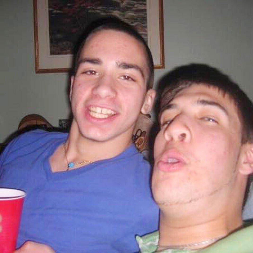 Robert Kitamura's Instagram, Twitter & Facebook on IDCrawl