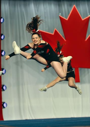 Cheetahs snarl national cheerleading title