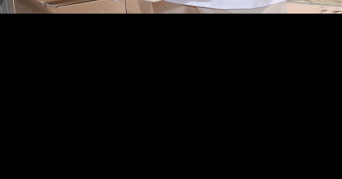 Barbecue chef wins chicken cooking contest