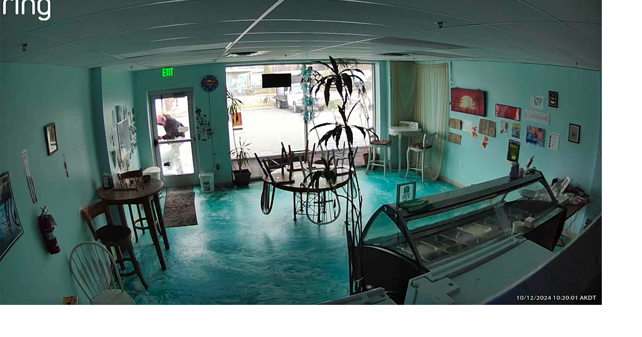 Brazen Burglar Caught on Camera Breaks into Woohoo! Ice Cream in ...