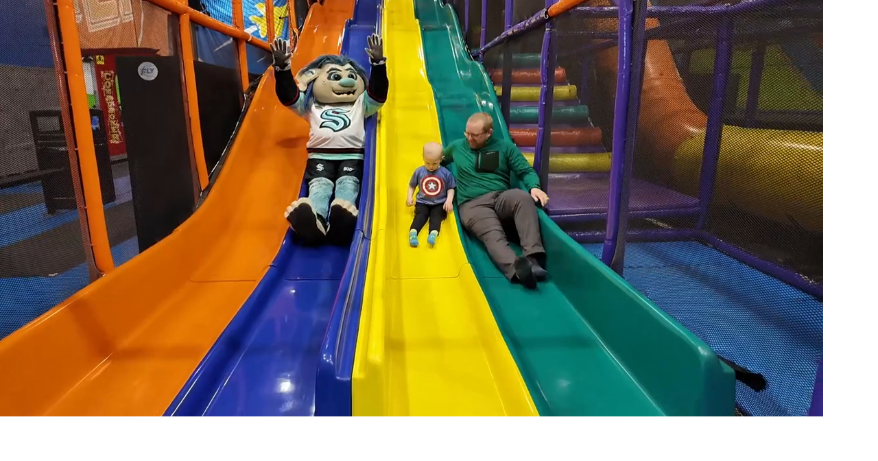 Anchorage boy meets NHL player, Kraken mascot thanks to Make-A-Wish ...