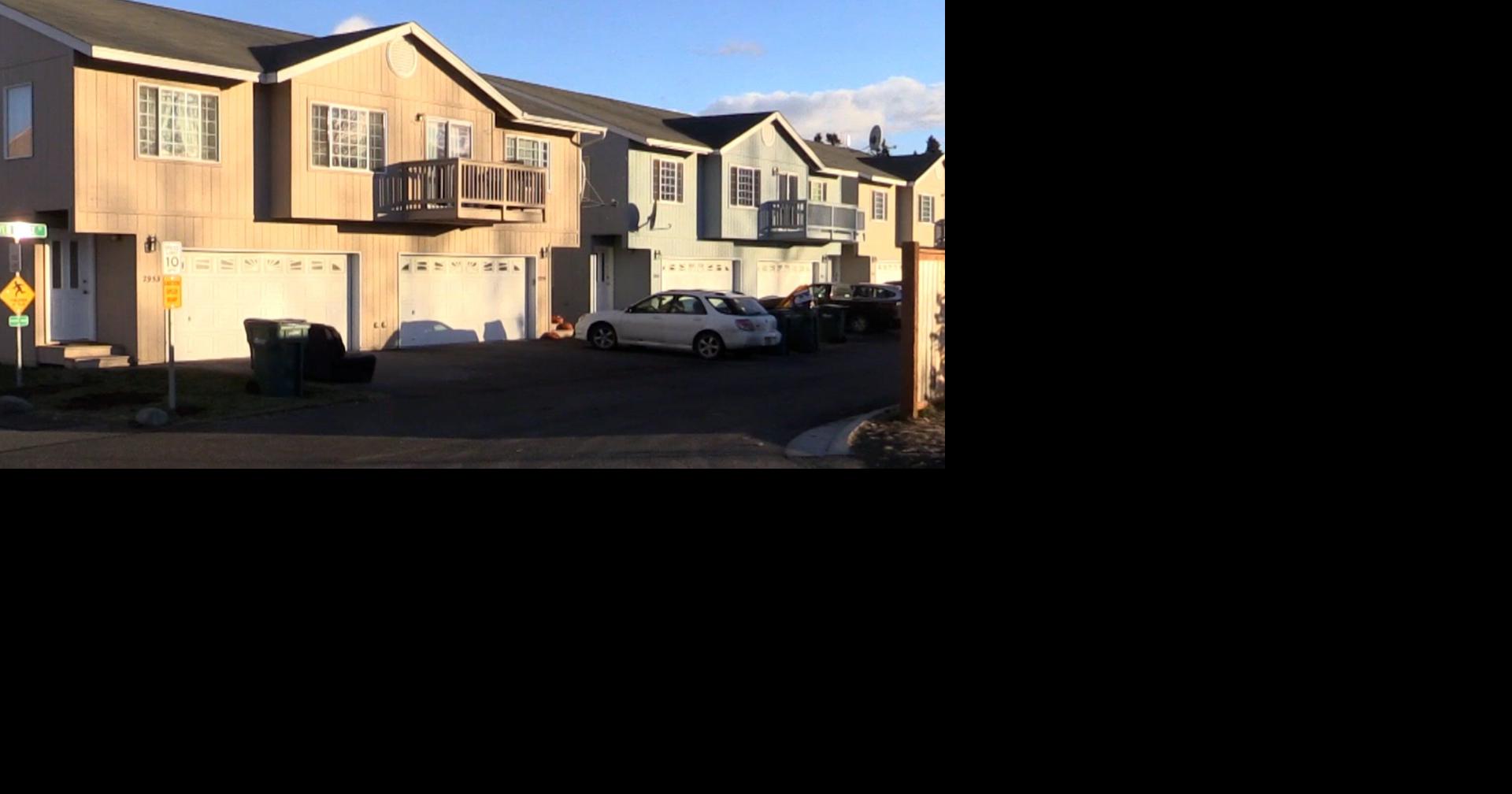 Alaskans look to get ready for winter chill | Local & State News ...