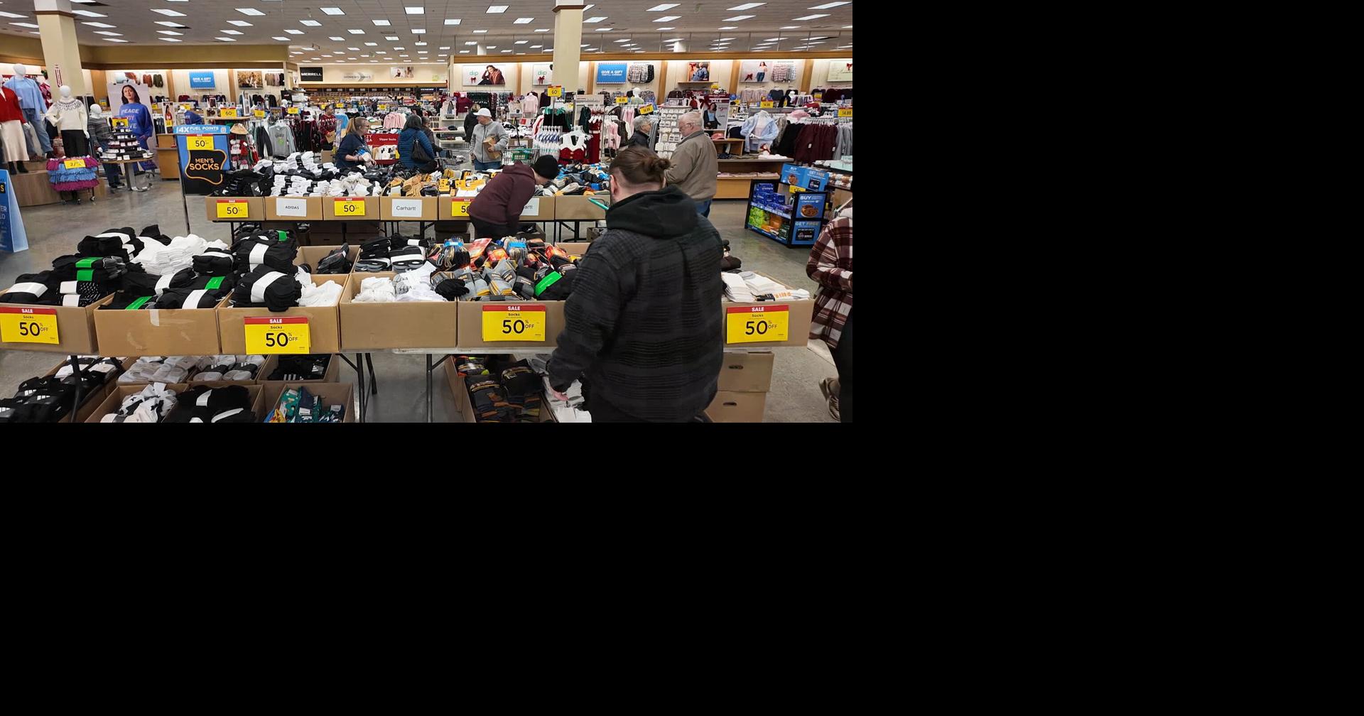 Anchorage shoppers hit the aisles for Black Friday bargains | Local ...