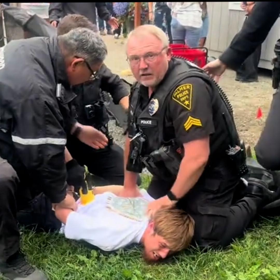 APD, FBI, and other agencies conduct search warrant raid at Chelsea Inn ...